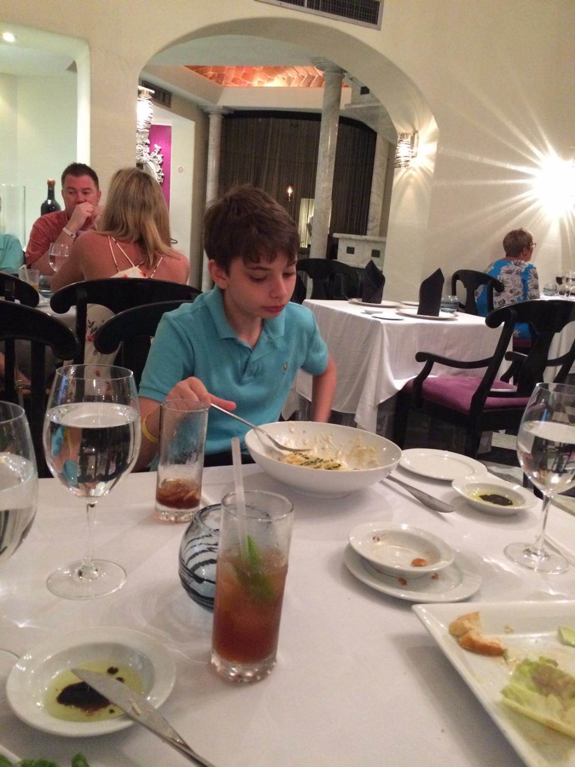 Rosato Restaurant, Cancun - Reviews, Photos, Maps, Live webcam